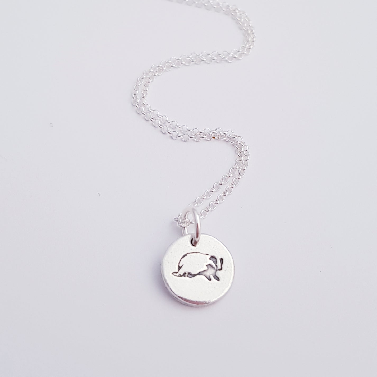 Sterling Silver Tiny 1cm Badger Pendant Necklace – Flutterbuyzstudio