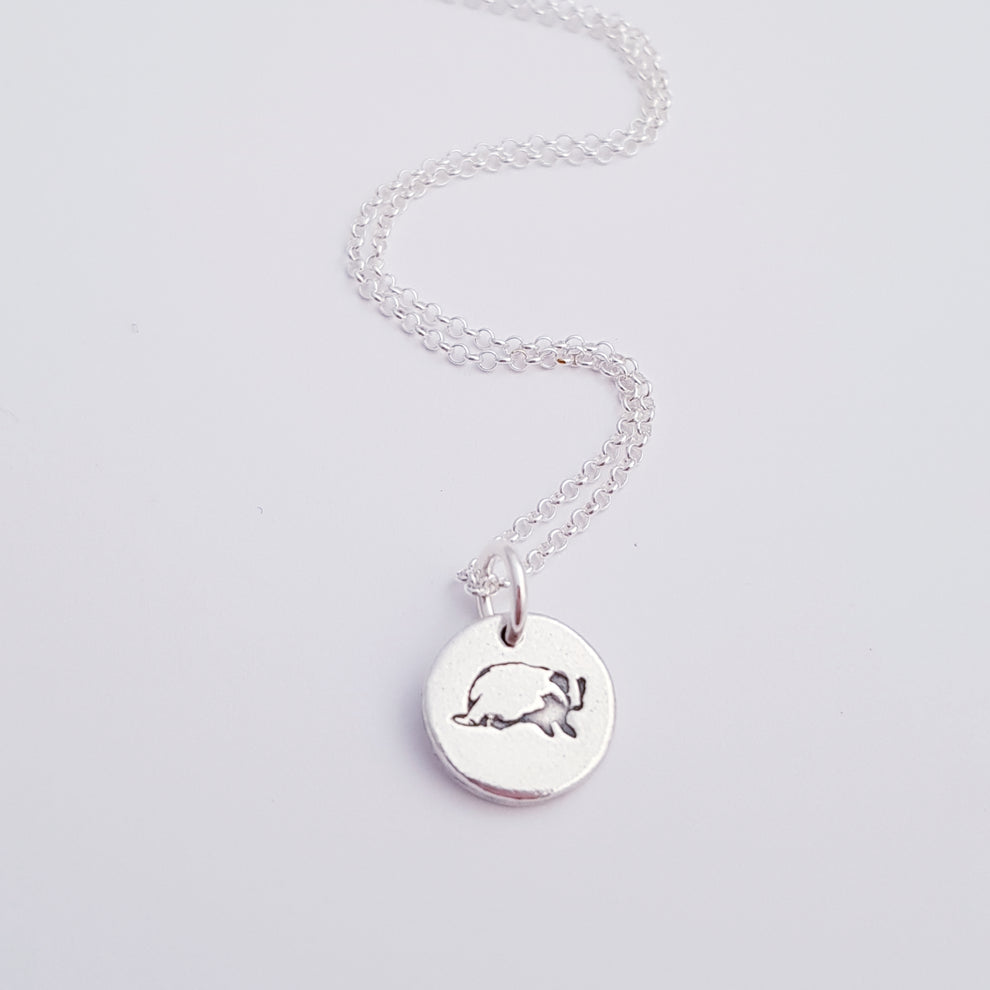 Sterling Silver Tiny 1cm Badger Pendant Necklace – Flutterbuyzstudio